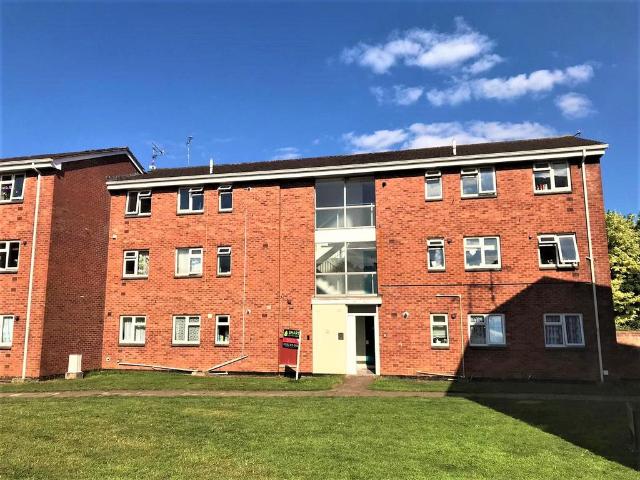 Rifford Road, EXETER, EX2 2 bed flat to rent £1,050 pcm £242 pw