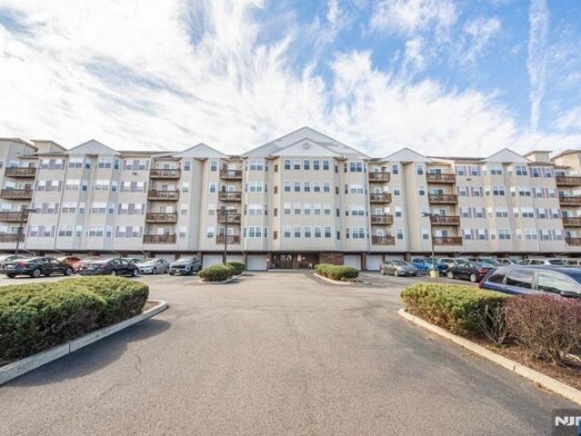 Rifle Camp Rd Apt,woodland Park, Condo For Sale