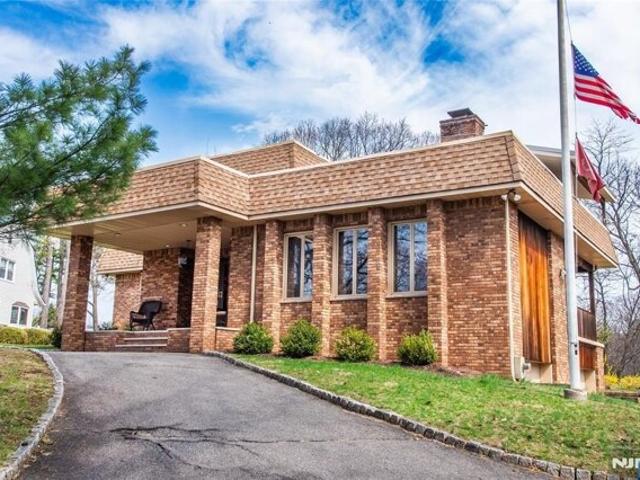 Rifle Camp Rd, Woodland Park, Home For Sale