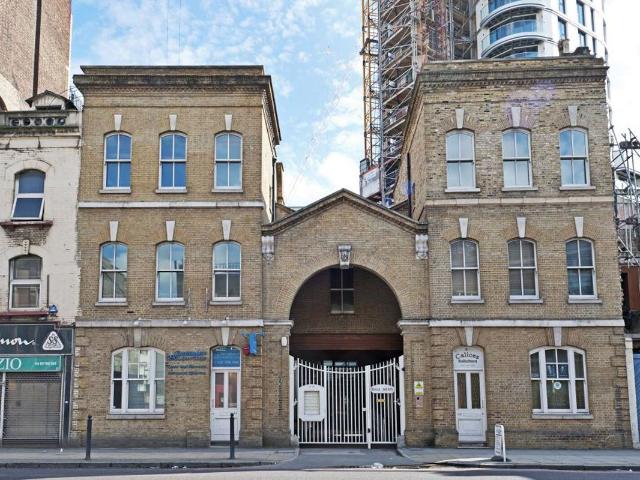 Riga Mews, Aldgate, London E1, 1 bed flat to rent, £2,059 pcm | PrimeLocation