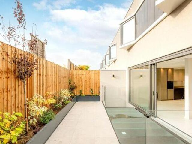 Rigeley Mews, London, 5 Bedroom Terraced