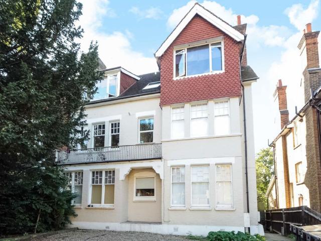 Riggindale Road, Streatham SW16, 1 bed flat to rent, £1,900 pcm | PrimeLocation