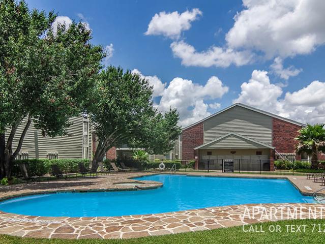 Right where you want to be and at the right price! luxury apartments in Clear Lake City