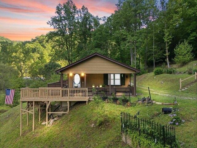 Right Fork Maces Creek Rd, Viper, Home For Sale