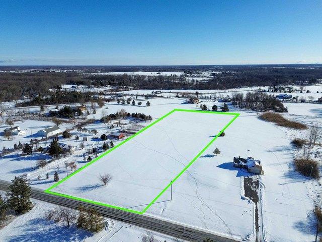 Riley Center Rd, Riley, MI 48041