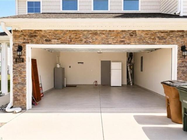Riley Ln, Greensboro, Home For Sale