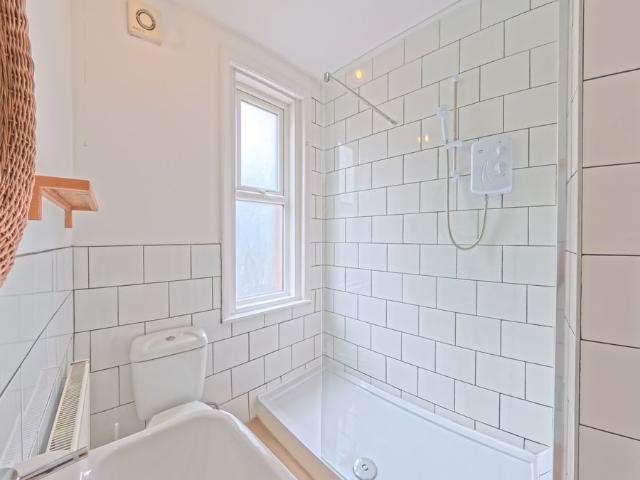 Riley Road, Brighton BN2, 4 bed property to rent, £2,427 pcm | PrimeLocation