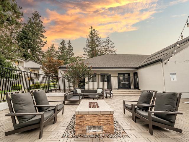 Riley Square