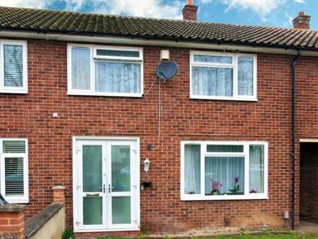 Ripley Close, Langley, 3 Bedroom Terraced