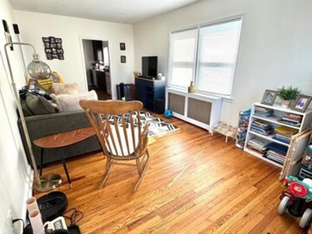Rippowam Rd, Stamford, Home For Sale