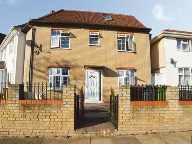 Ripple Road, Barking, 3 Bedroom End