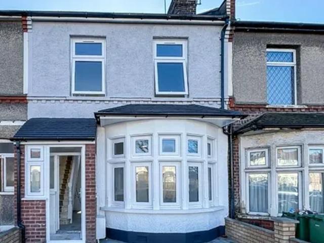 Ripple Road, London, IG11 9RU, United Kingdom | 3 bed townhouse for rent #137998515 | Rentberry