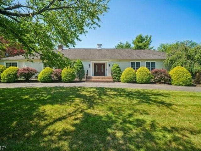 Rippling Brook Dr, Millburn, Home For Sale