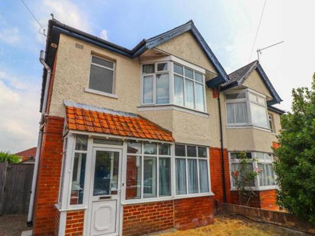 Ripstone Gardens, Southampton, 4 Bedroom Semi detached