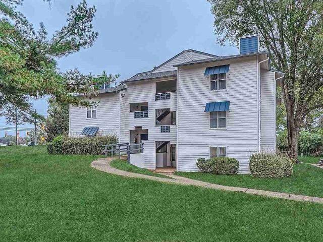Rise Matthews Pointe 1 Bedroom Apartment for Rent at 1700 Chambers Dr, Matthews, NC 28105