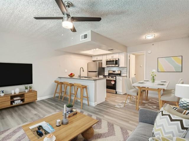 Rise Midtown Studio Apartment for Rent at 3815 N 16th St, Phoenix, AZ 85016