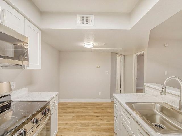 Rise Mountain Ridge 1 Bedroom Apartment for Rent at 132 E Brown Rd, Mesa, AZ 85201