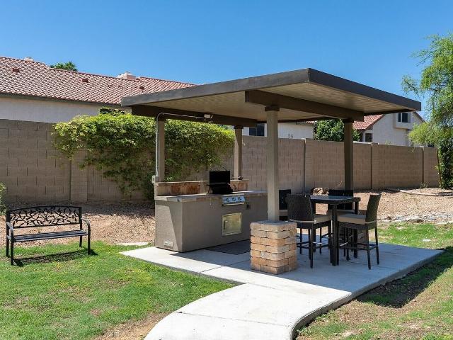 Rise Mountain Ridge 2 Bedroom Apartment for Rent at 132 E Brown Rd, Mesa, AZ 85201