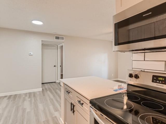 Rise North Arlington 1 Bedroom Apartment for Rent at 500 Tish Cir, Arlington, TX 76006 Parkway North