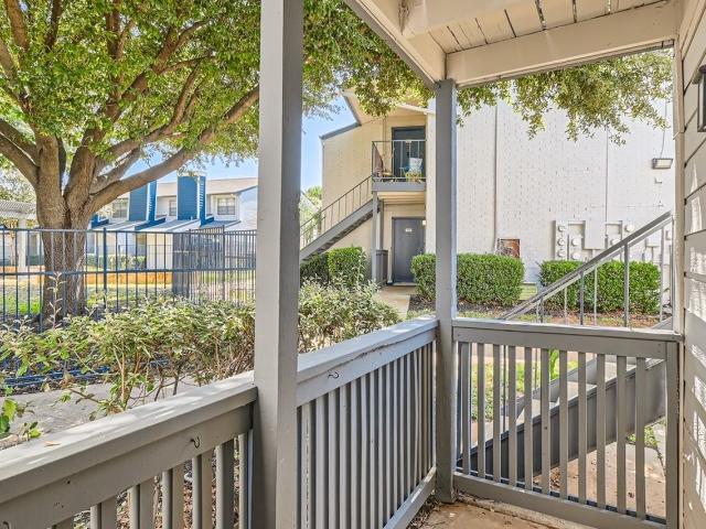 Rise North Arlington 1 Bedroom Apartment for Rent at 500 Tish Cir, Arlington, TX 76006 Parkway North