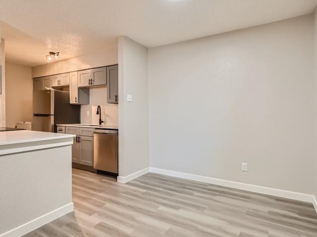 Rise North Arlington 2 Bedroom Apartment for Rent at 500 Tish Cir, Arlington, TX 76006 Parkway North