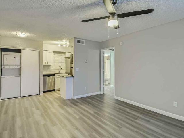 Rise North Ridge 2 Bedroom Apartment for Rent at 8080 N 51st Ave, Glendale, AZ 85302