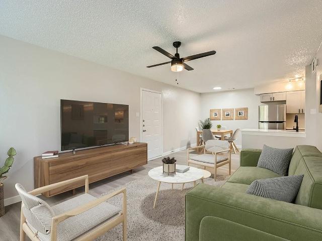 Rise Oak Creek 1 Bedroom Apartment for Rent at 1950 Oak Creek Ln, Bedford, TX 76022
