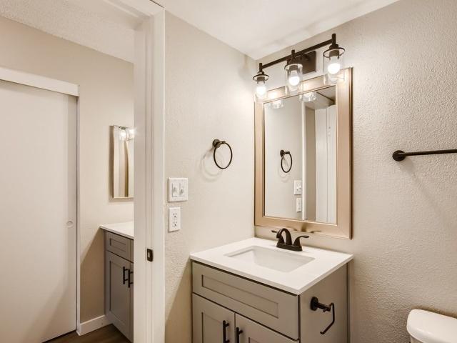 Rise on McClintock 2 Bedroom Apartment for Rent at 2045 S Mcclintock Dr, Tempe, AZ 85282