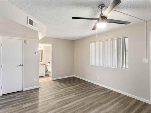 Rise on Cave Creek 2 Bedroom Apartment for Rent at 17646 N Cave Creek Rd, Phoenix, AZ 85032