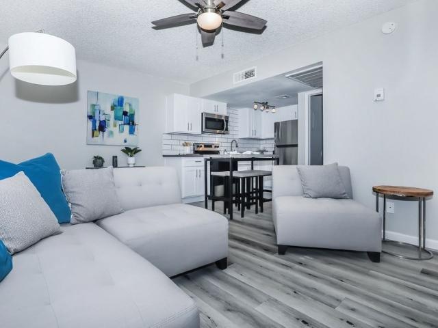 Rise On Country Club 1 Bedroom Apartment for Rent at 1903 N Country Club Dr, Mesa, AZ 85201