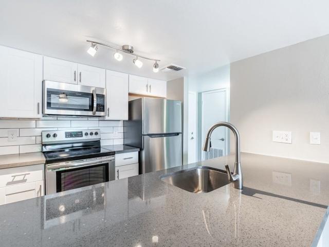 Rise at Dobson Ranch 2 Bedroom Apartment for Rent at 1325 W Guadalupe Rd, Mesa, AZ 85202