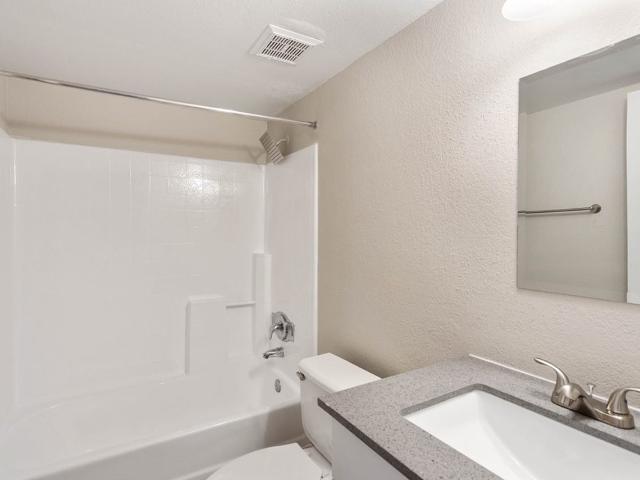 Rise at Estrella Park 1 Bedroom Apartment for Rent at 1801 N 83rd Ave, Phoenix, AZ 85035