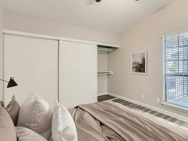 Rise at Highland Meadows 1 Bedroom Apartment for Rent at 13100 Pandora Dr, Dallas, TX 75238 Highland Meadows