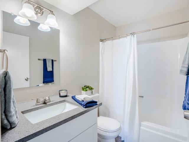 Rise at The District 2 Bedroom Apartment for Rent at 1031 S Stewart, Mesa, AZ 85202