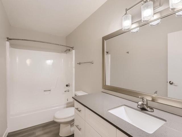 Rise at The District 3 Bedroom Apartment for Rent at 1031 S Stewart, Mesa, AZ 85202