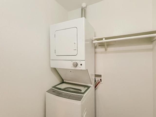 Rise at the Preserve 2 Bedroom Apartment for Rent at 1502 W Glendale Ave, Phoenix, AZ 85021