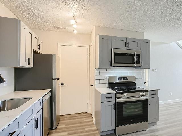 Rise at Town East 2 Bedroom Apartment for Rent at 3236 N Galloway Ave, Mesquite, TX 75150