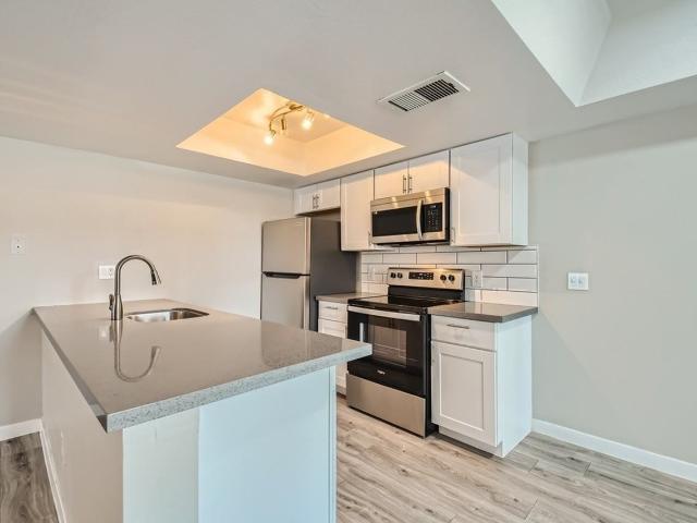 Rise Broadway 1 Bedroom Apartment for Rent at 945 W Broadway Rd, Mesa, AZ 85210 Kleinman Park Neighborhood