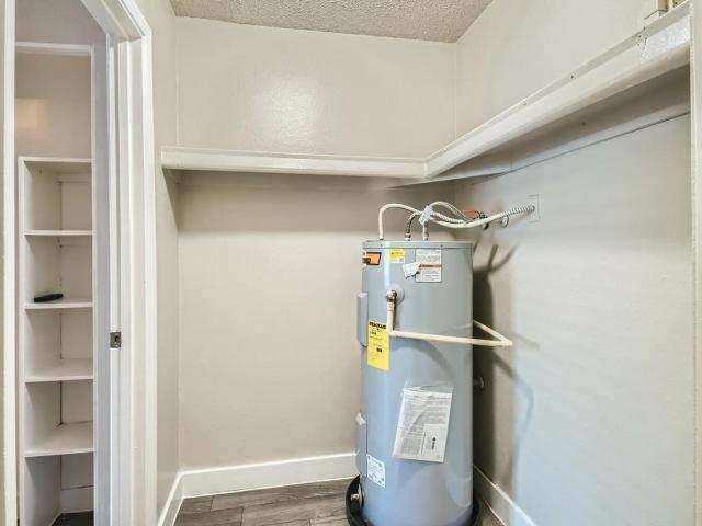 Rise Camelback 1 Bedroom Apartment for Rent at 5038 N 55th Ave, Glendale, AZ 85301
