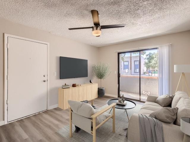 Rise Desert West 1 Bedroom Apartment for Rent at 6131 W Thomas Rd, Phoenix, AZ 85033