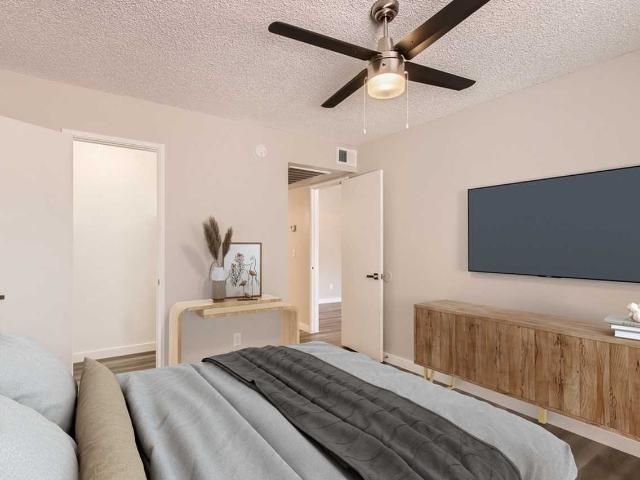 Rise Desert West 1 Bedroom Apartment for Rent at 6131 W Thomas Rd, Phoenix, AZ 85033