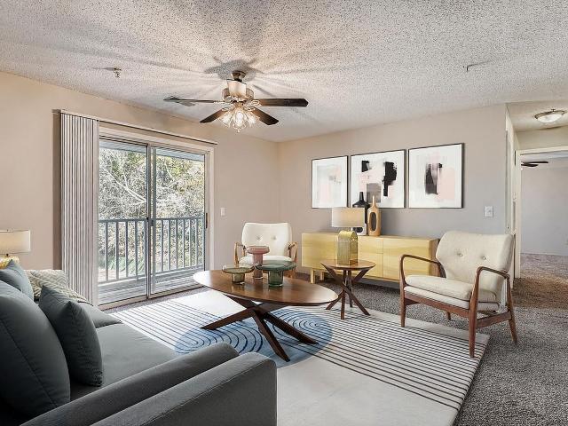 Rise Sunridge 3 Bedroom Apartment for Rent at 2109 Arrowcreek Dr, Charlotte, NC 28273 Yorkmount