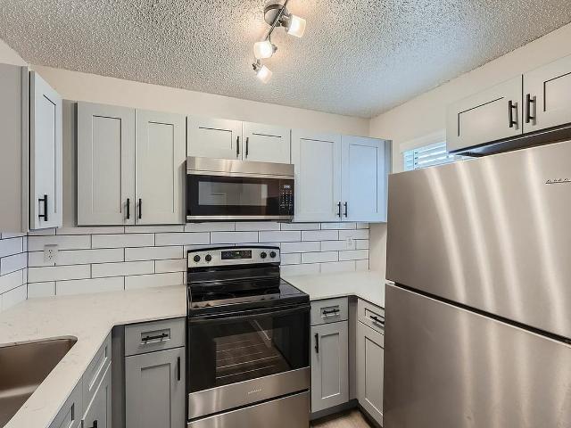 Rise West Arlington 1 Bedroom Apartment for Rent at 3601 Fielders Glen Dr, Arlington, TX 76015