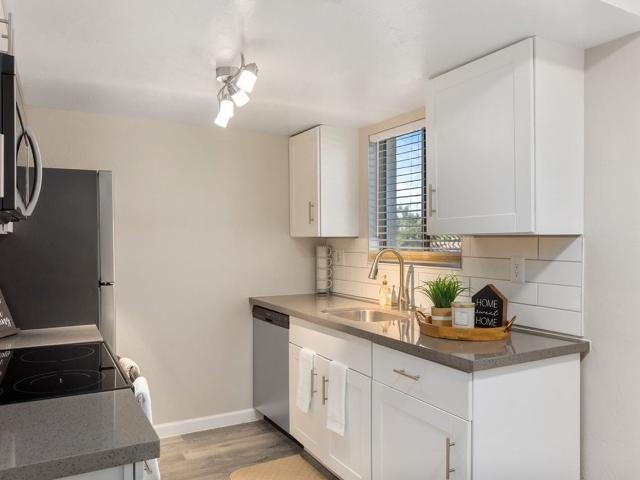 Rise Westgate 2 Bedroom Apartment for Rent at 4405 N 103rd Ave, Phoenix, AZ 85037 Villa de Paz