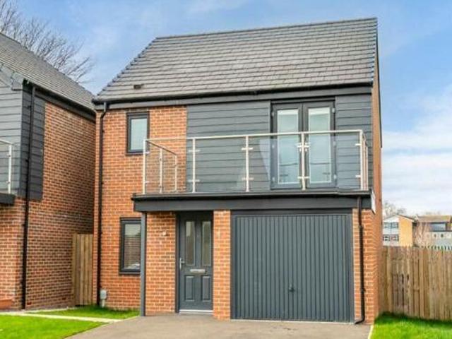 Risedale Drive, Fulford, 3 Bedroom Detached