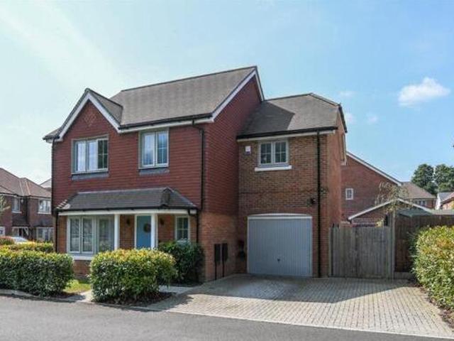 Riseley, St. Legers Way, Reading, 4 Bedroom Detached