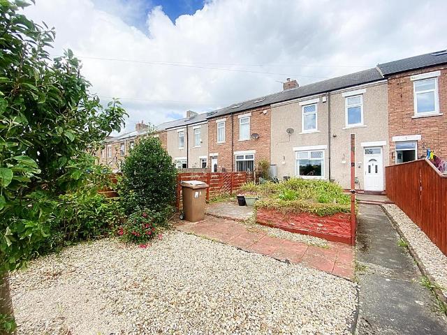 Rising Sun Cottages, Wallsend 3 bed terraced house to rent £1,095 pcm £253 pw