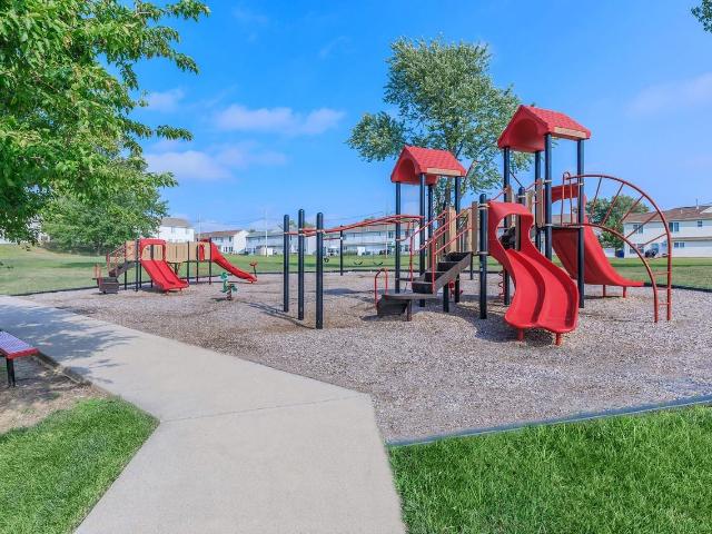 Rising View Offutt Military Housing 2 Bedroom Apartment for Rent at 3116 Lockbourne Dr, Bellevue, NE 68123