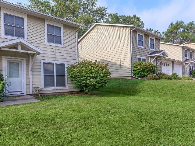 Rising View Offutt Military Housing 3 Bedroom Apartment for Rent at 3116 Lockbourne Dr, Bellevue, NE 68123