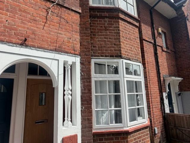 Risley Avenue, London N17, 3 bed detached house to rent, £2,150 pcm | PrimeLocation
